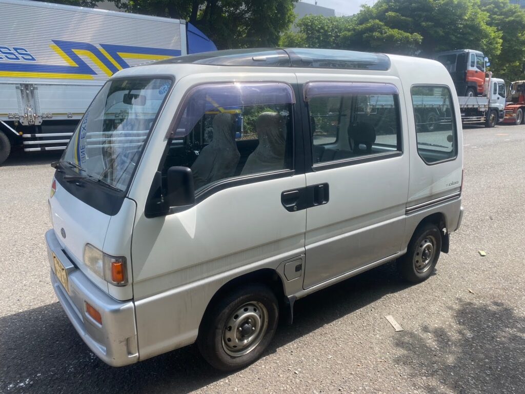 1992 Subaru Sambar Dias van – Bulldog Auto Japan